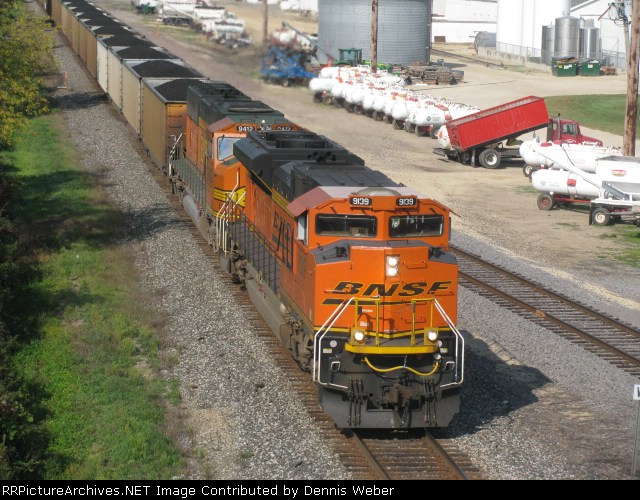 BNSF 9139 CPs Tomah Sub.